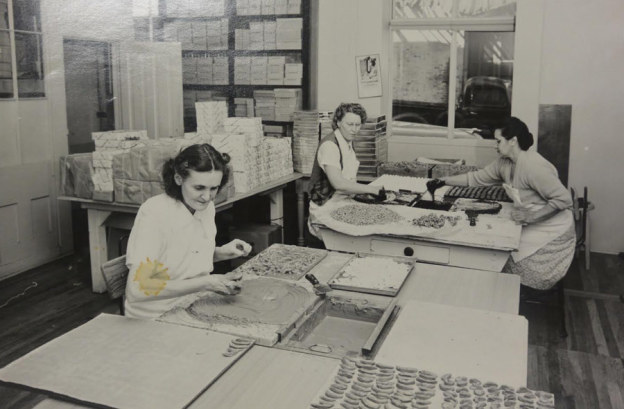 About Us | Nelson's Candy Kitchen